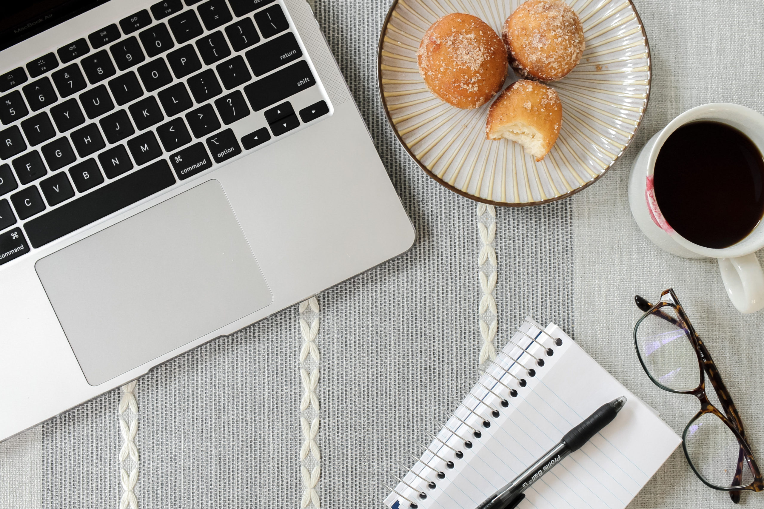 Contact | 12 Kitchens